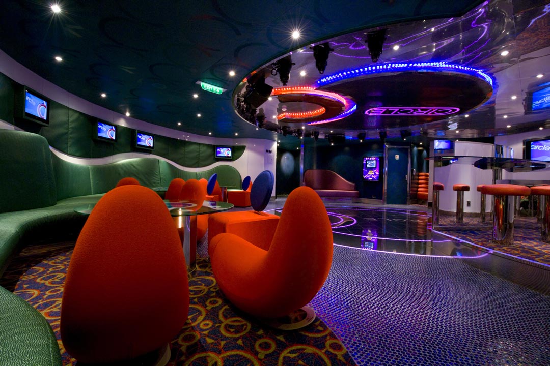 Carnival Dream Cruise Deals and Deck Plans | CruisesOnly