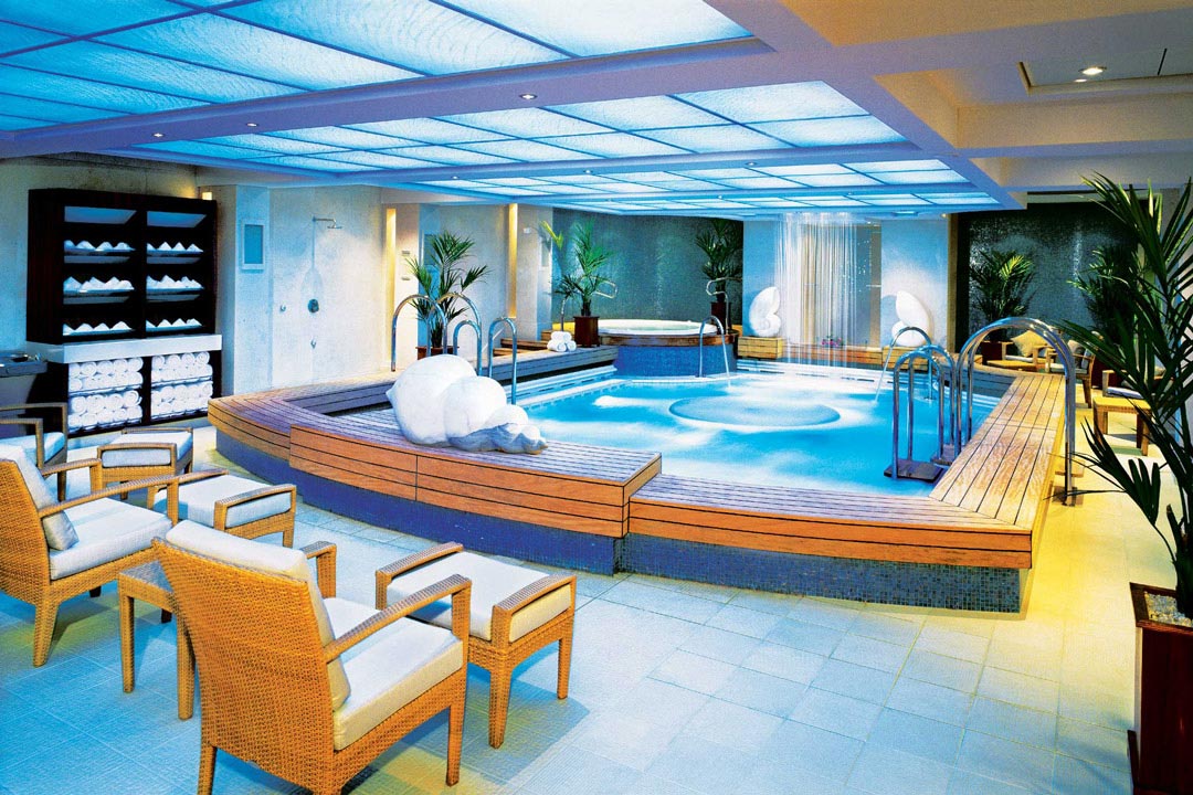 Queen Mary 2 Luxury Cruise Deals and Deck Plans | CruisesOnly