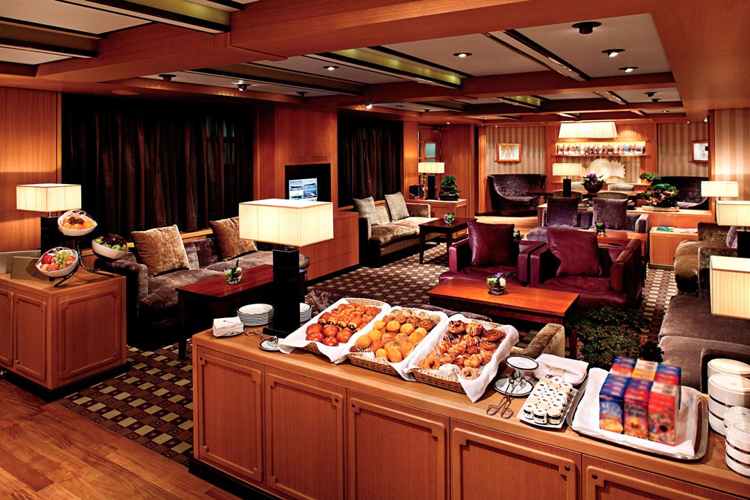 Nieuw Amsterdam Cruise Deals and Deck Plans | CruisesOnly
