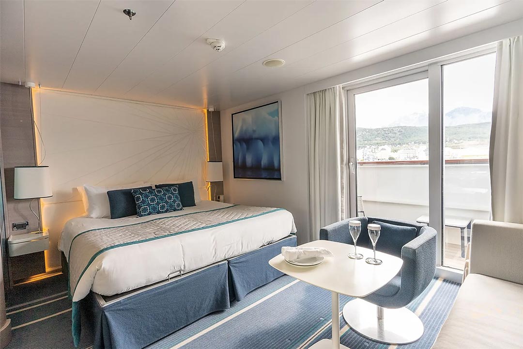 13 Night The Far North from Spitsbergen to Iceland From Longyearbyen ...