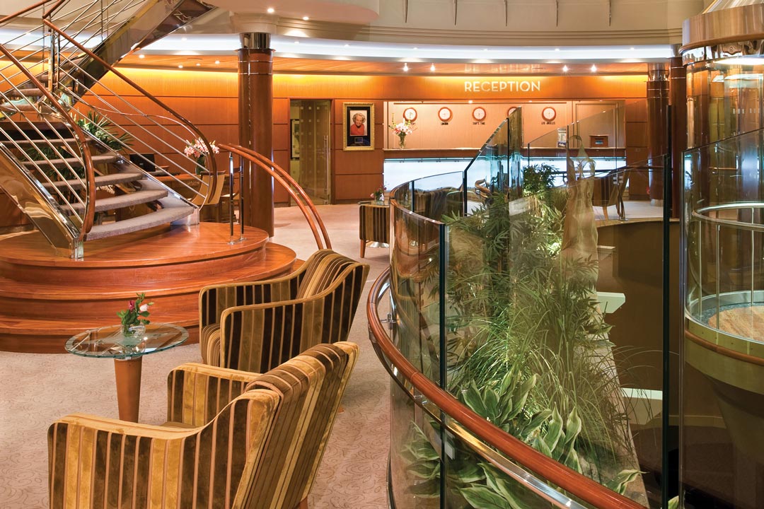 Seven Seas Mariner Luxury Cruise Deals and Deck Plans | CruisesOnly