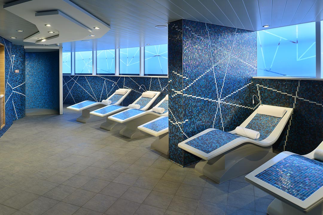 Odyssey of the Seas Reviews | CruisesOnly